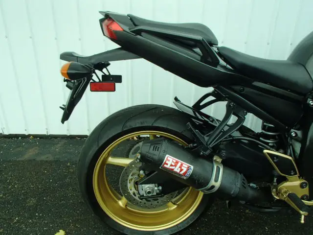 2008 YAMAHA FZ1 UM20390 JB