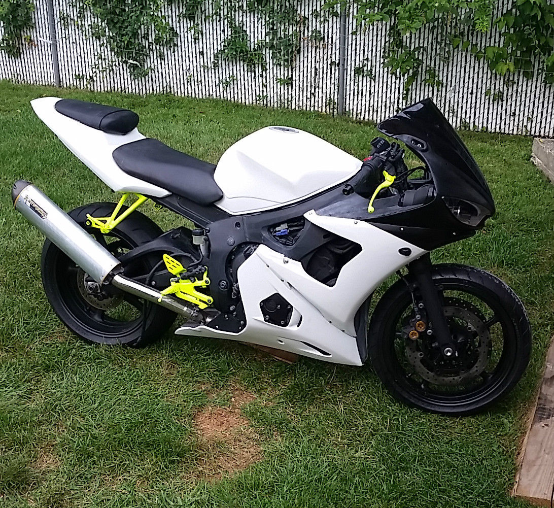 2009 Yamaha R6S