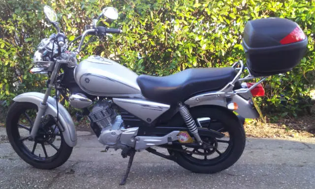 2010 YAMAHA YBR 125 CUSTOM SILVER