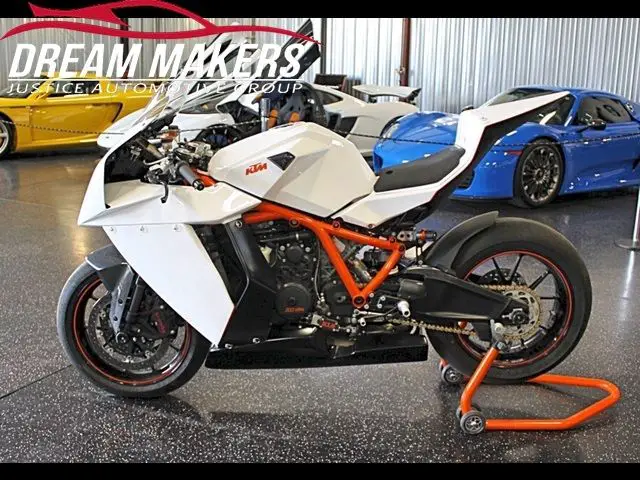 2012 KTM RC8 R Race Spec