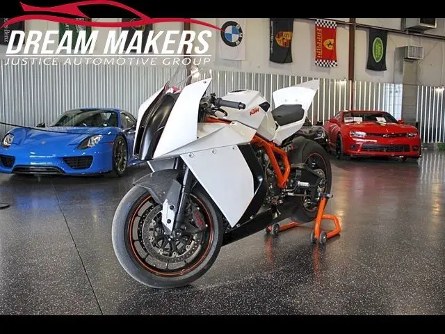 2012 KTM RC8 R Race Spec