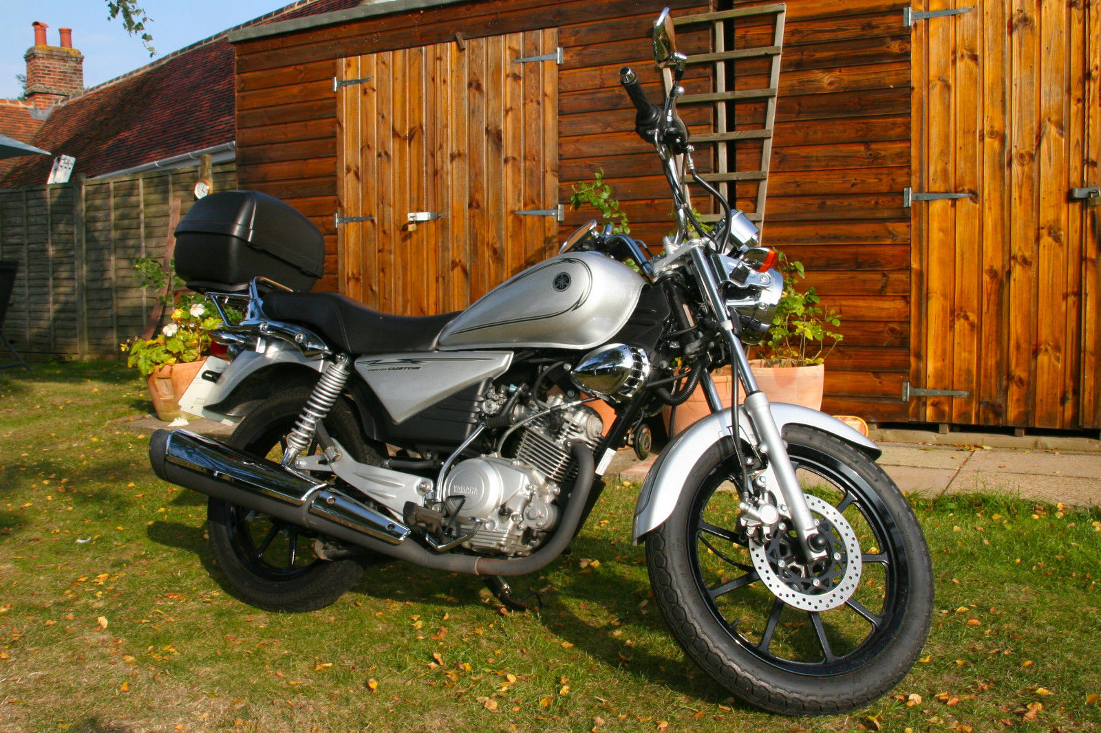 2012 Yamaha YBR 125 Custom Silver