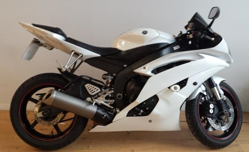 2012 Yamaha YZF R6 10