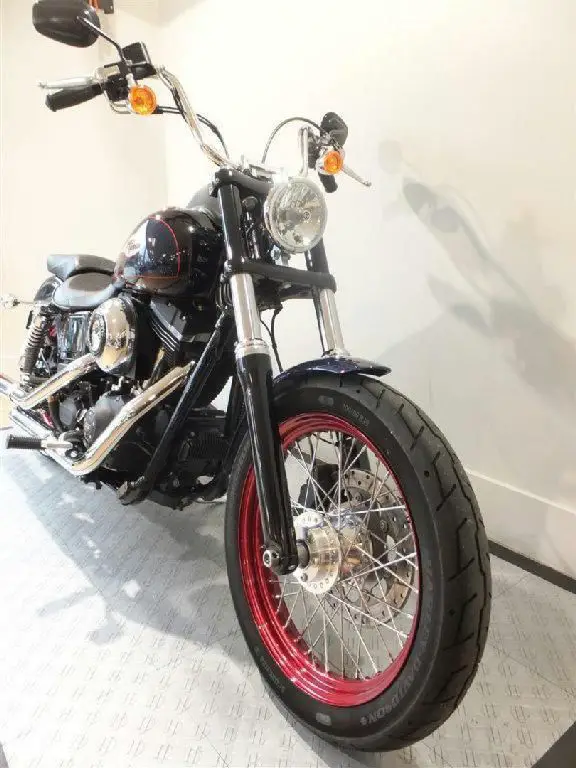 2013 Harley-Davidson DYNA, BLUE