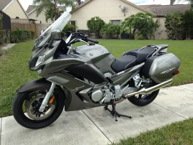 2013 Yamaha FJR