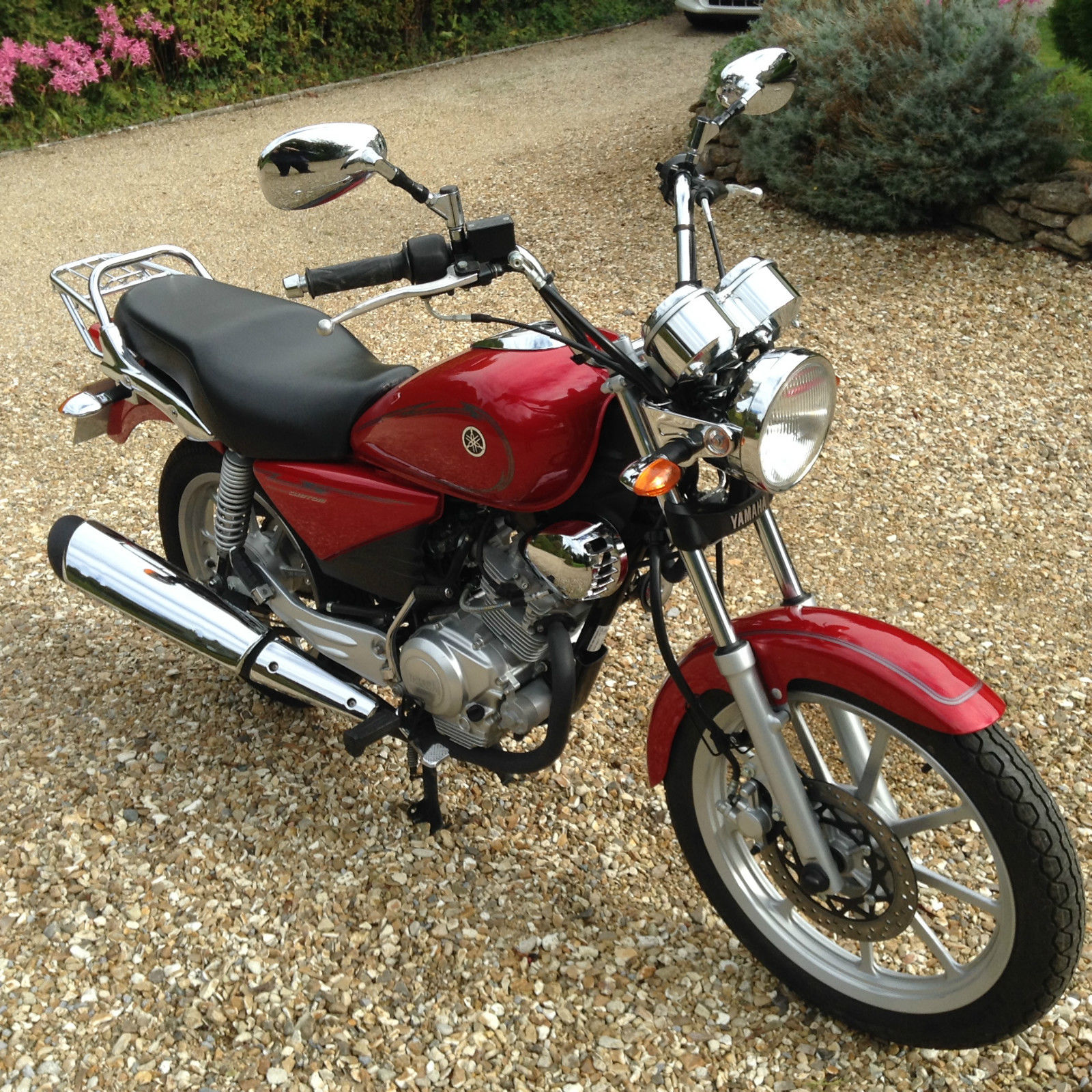 2013 YAMAHA YBR 125 CUSTOM, Red, Only 206 miles