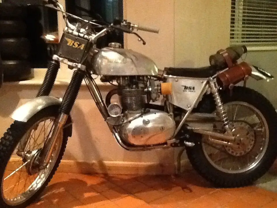 BSA b40 Trials (Road Reg)