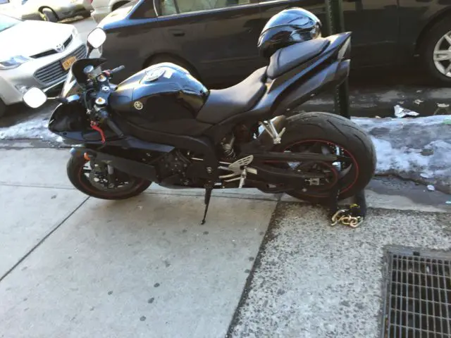Clean 2008 YAMAHA R1 YZF-R1 08