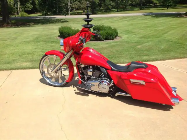 Custom bagger. 26" wheel