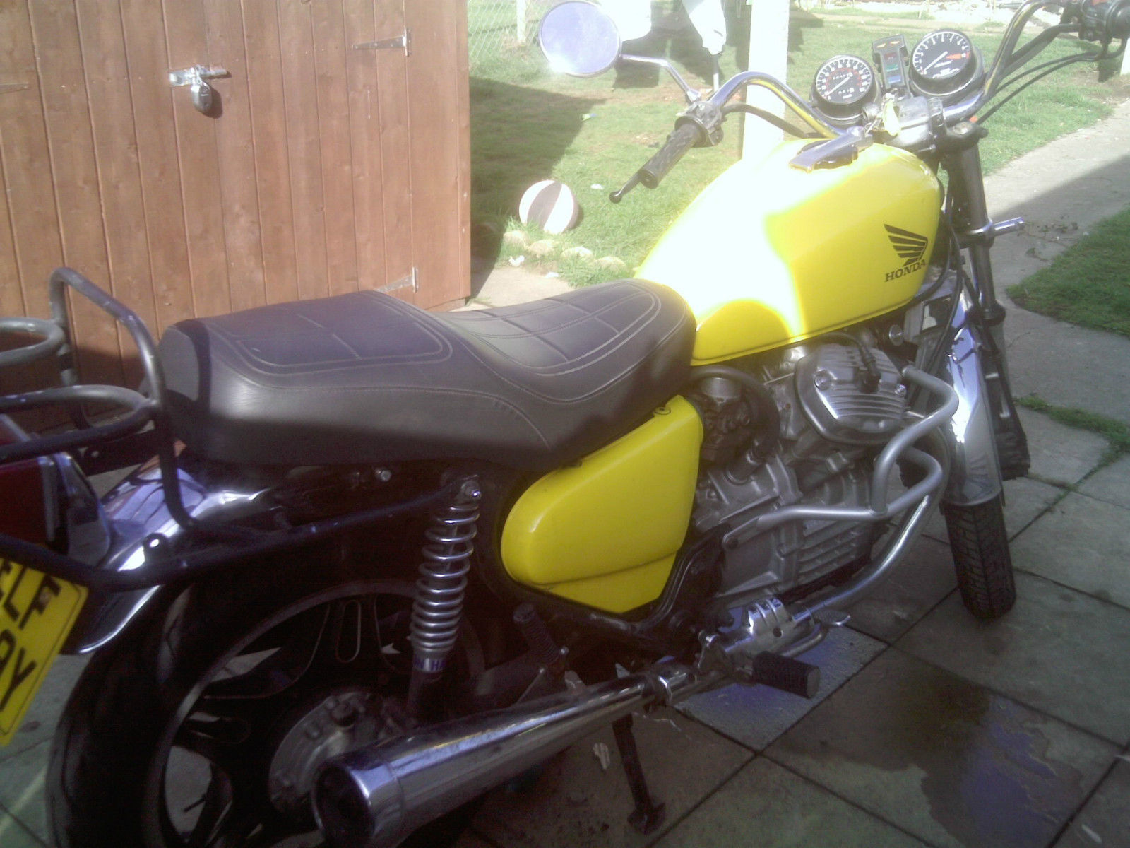 CX 500 CUSTOM MOTORCYCLE