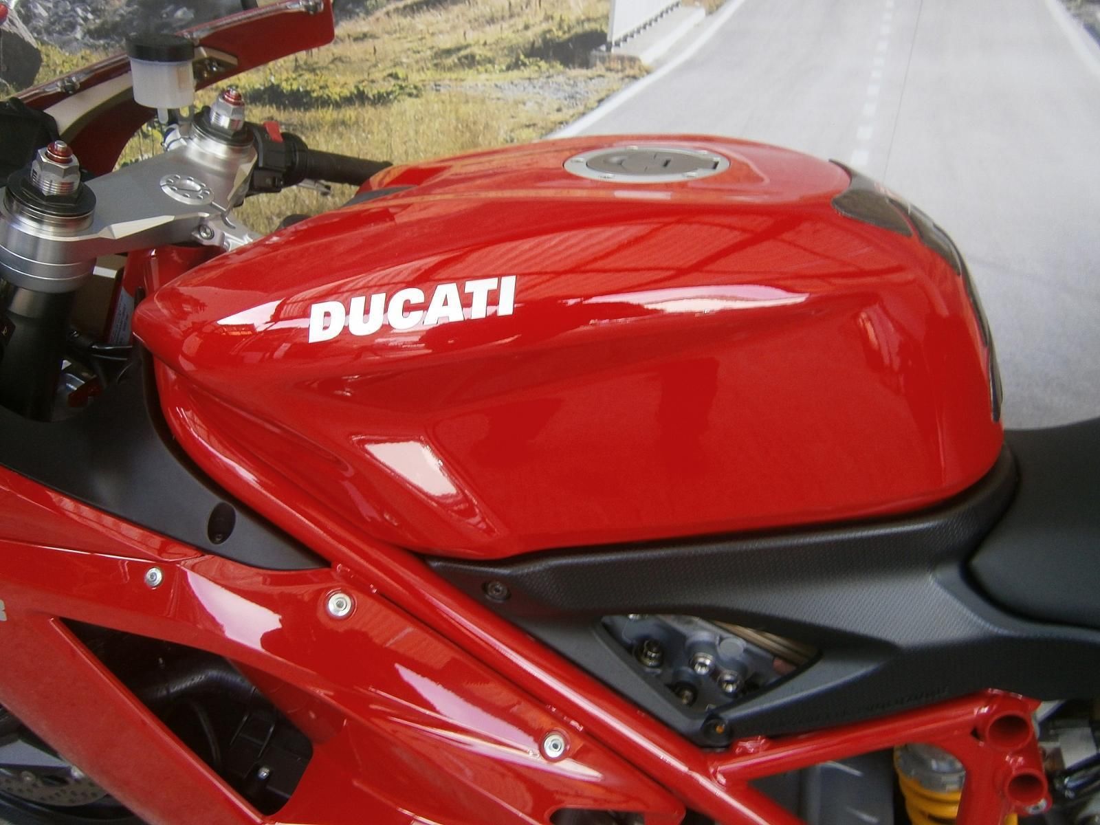 Ducati 848 2010