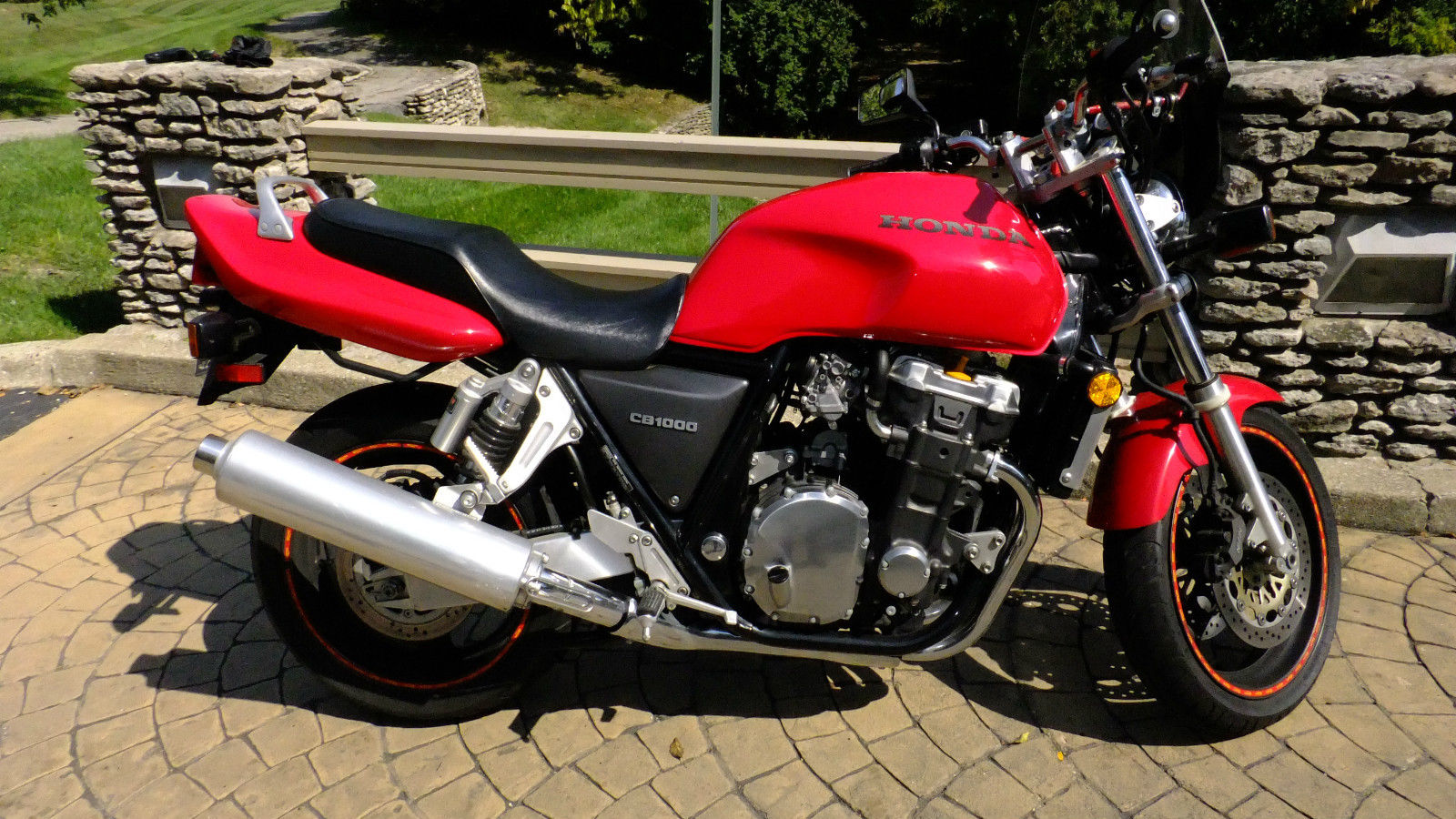HONDA CB 1000
