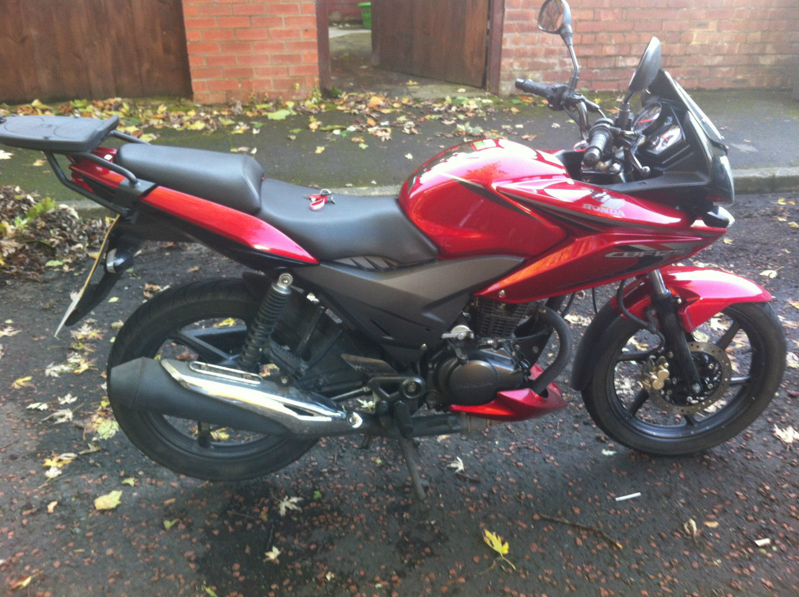 Honda CBF 125 - 2013 - Red