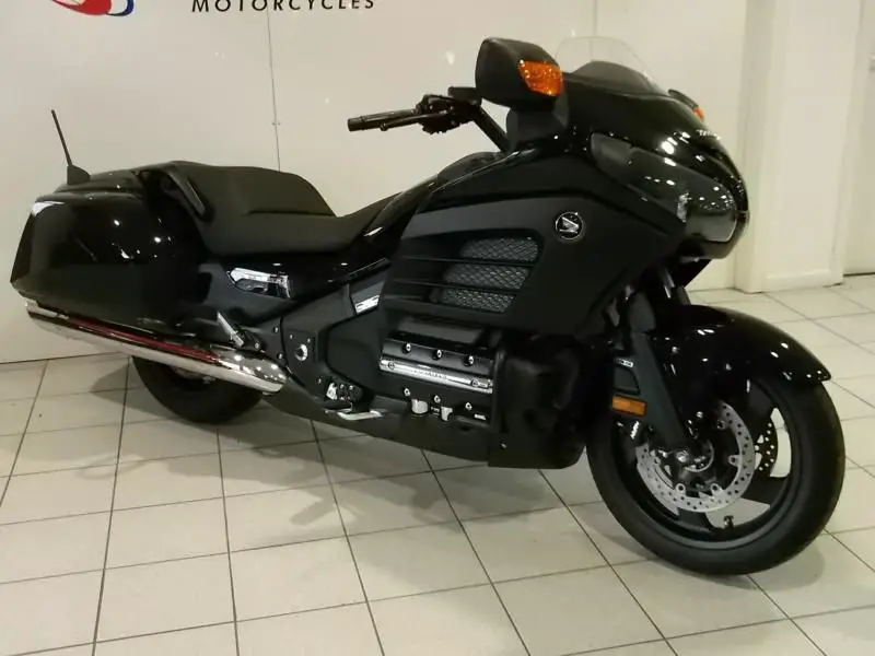 Honda GL1800F6B BAGGER