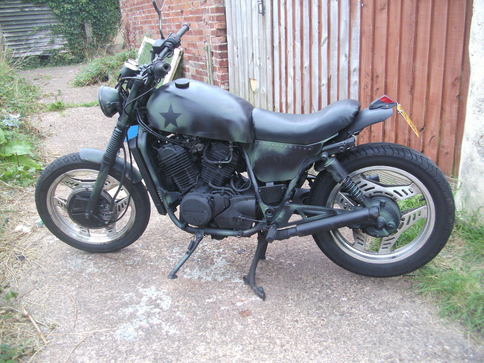 Honda vt 500