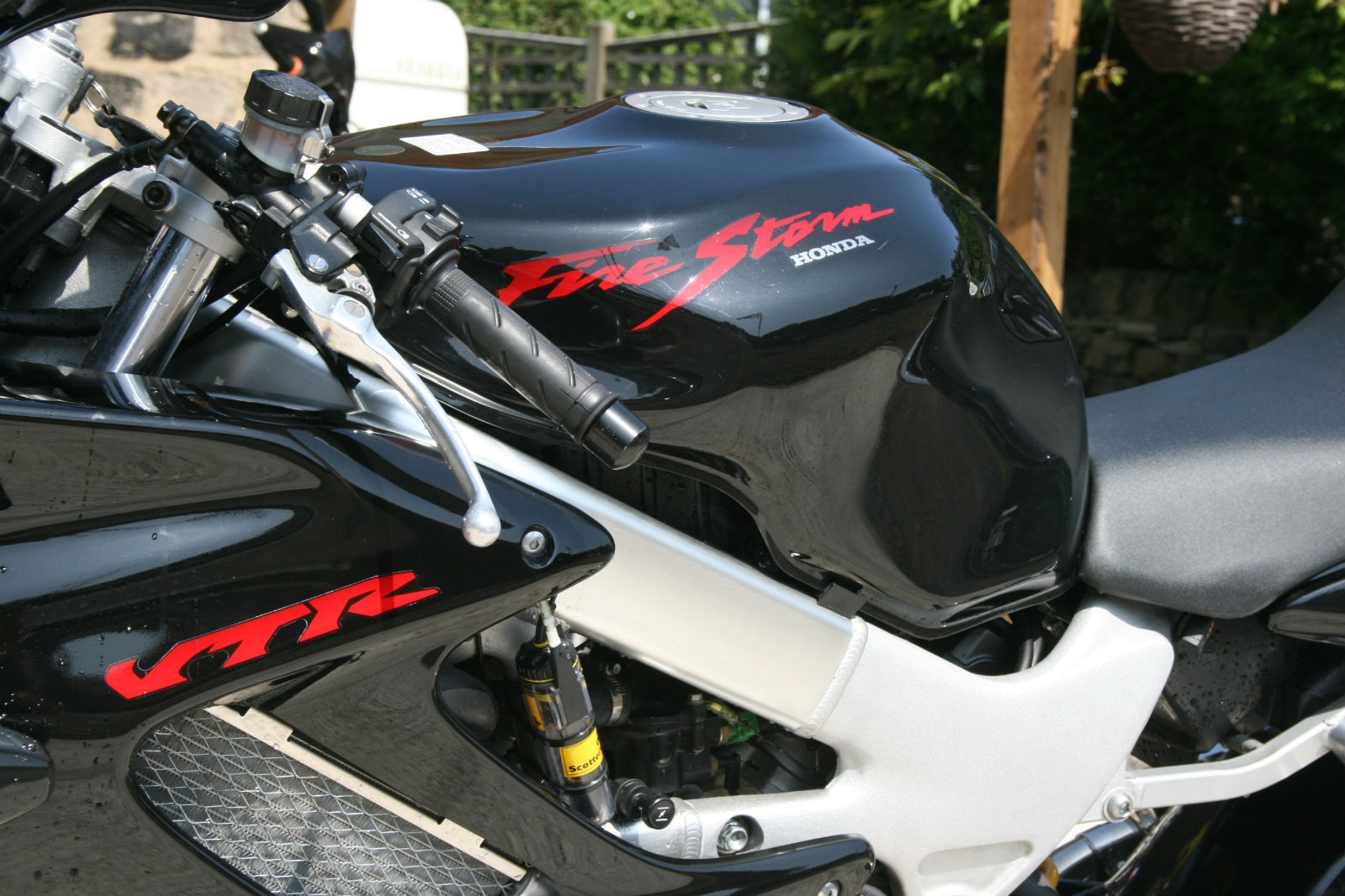 Honda VTR 1000 F
