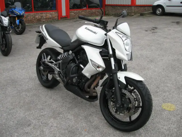 Kawasaki ER6-N CBF
