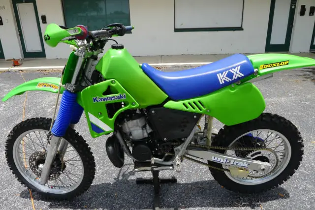 KAWASAKI KX 500