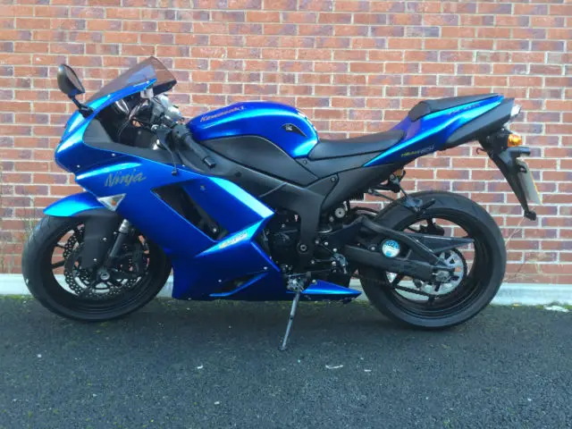 Kawasaki ZXR 600 P8F 3000MILES