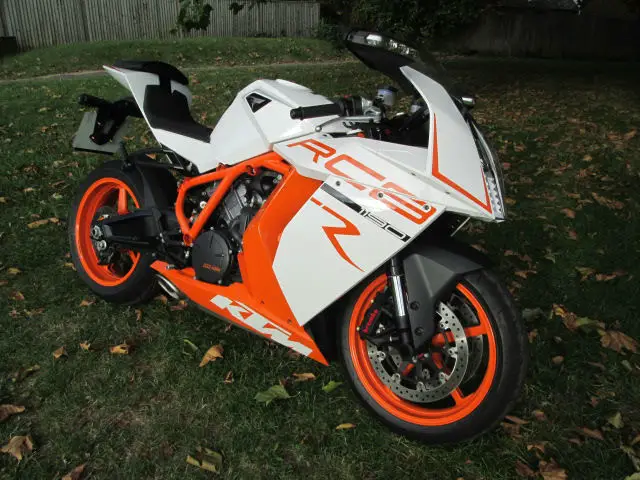KTM 1190 RC8 R 11 SPORT MOTORCYCLE