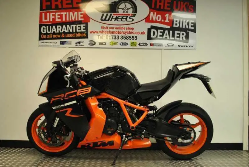 Ktm 1190 RC8 R 12