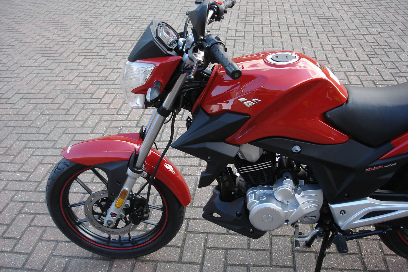 Lexmoto ZSX125