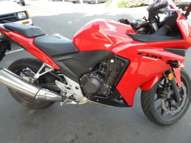 LIKE NEW Honda CBR 500, Beautiful red Bike,