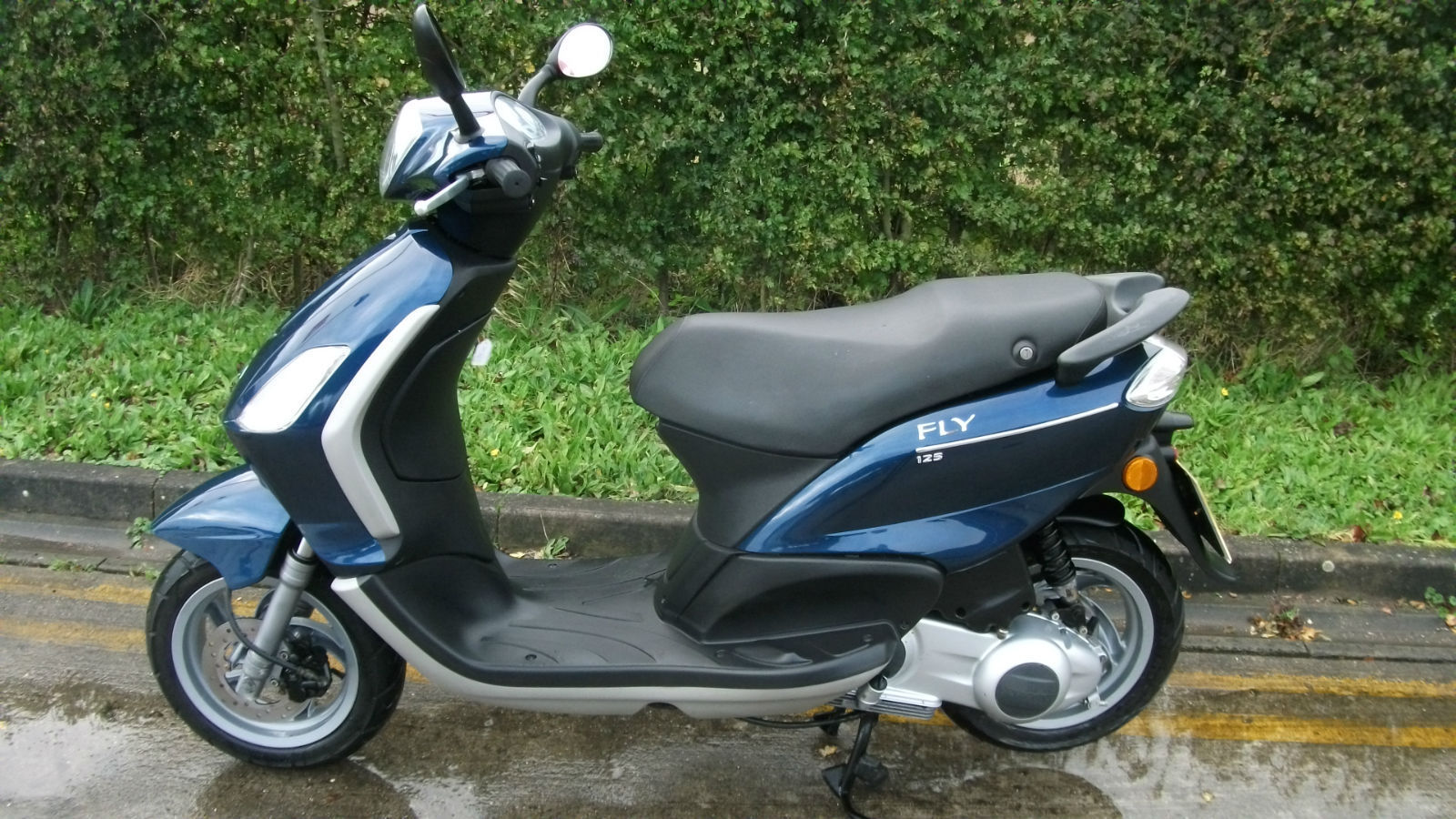 Piaggio FLY 125 (PACK-69)