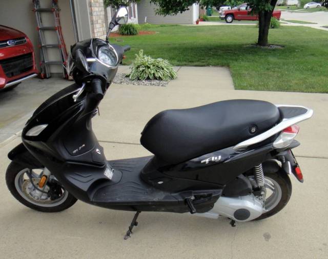 Piaggio Fly 150 3V Vespa