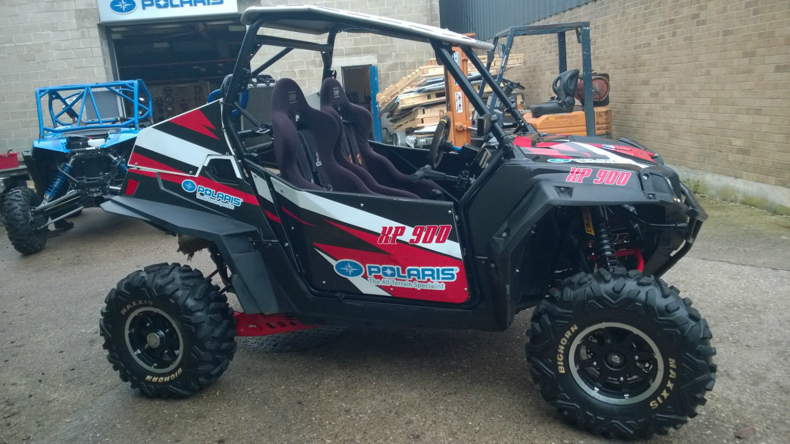 POLARIS RZR XP900
