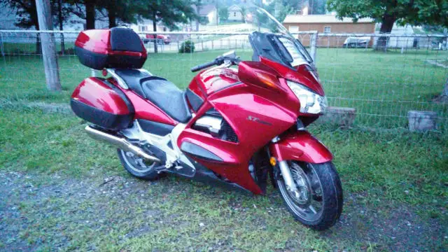 Red 2009 Honda ST1300