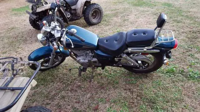 Susuki motorcycle GT250