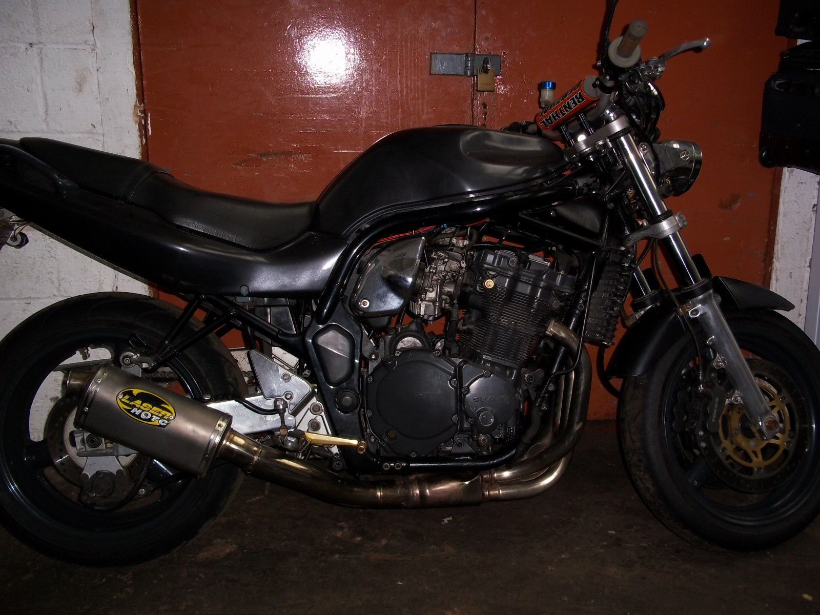 Suzuki Bandit 600 750