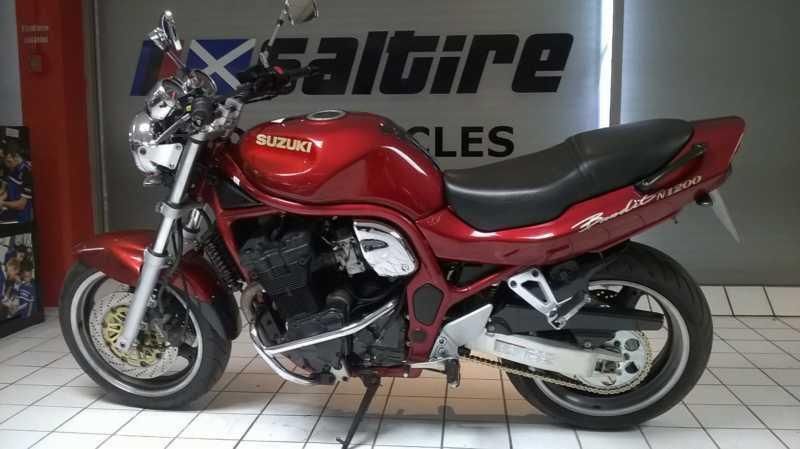 Suzuki GSF1200W