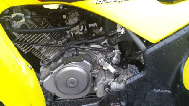 SUZUKI LTZ 250 QUAD BIKE