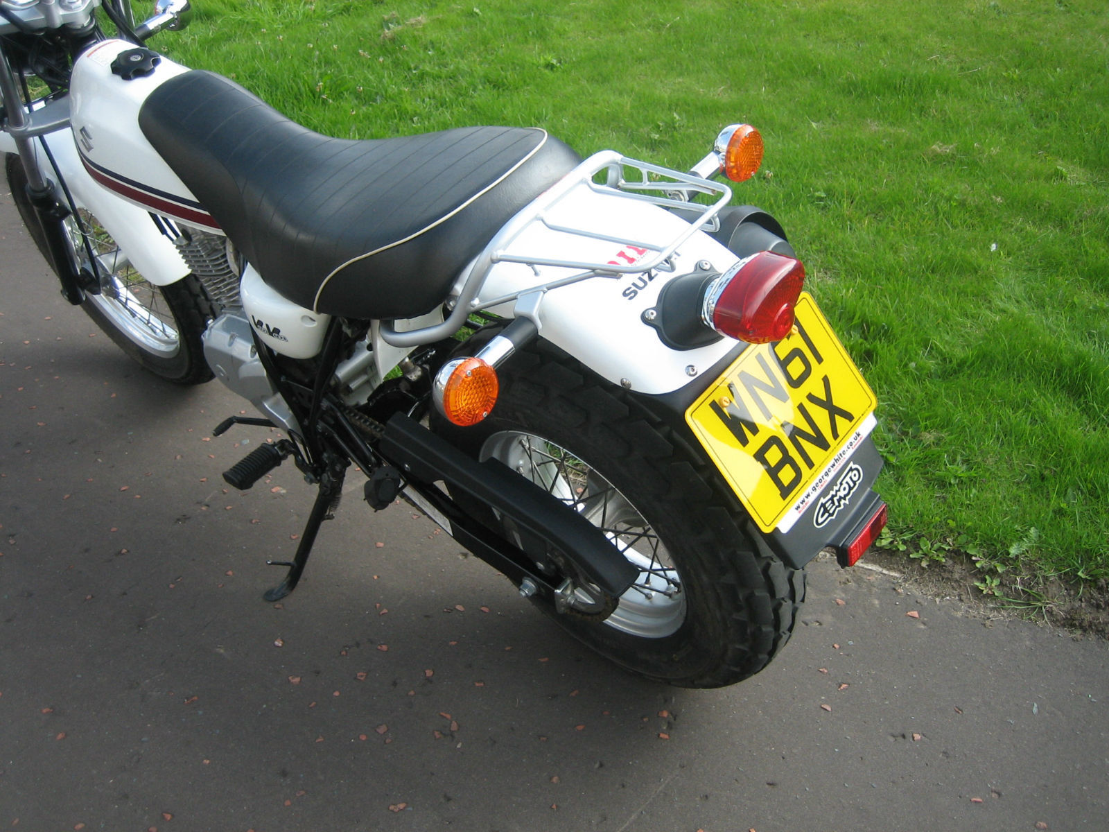 suzuki rv 125 van van