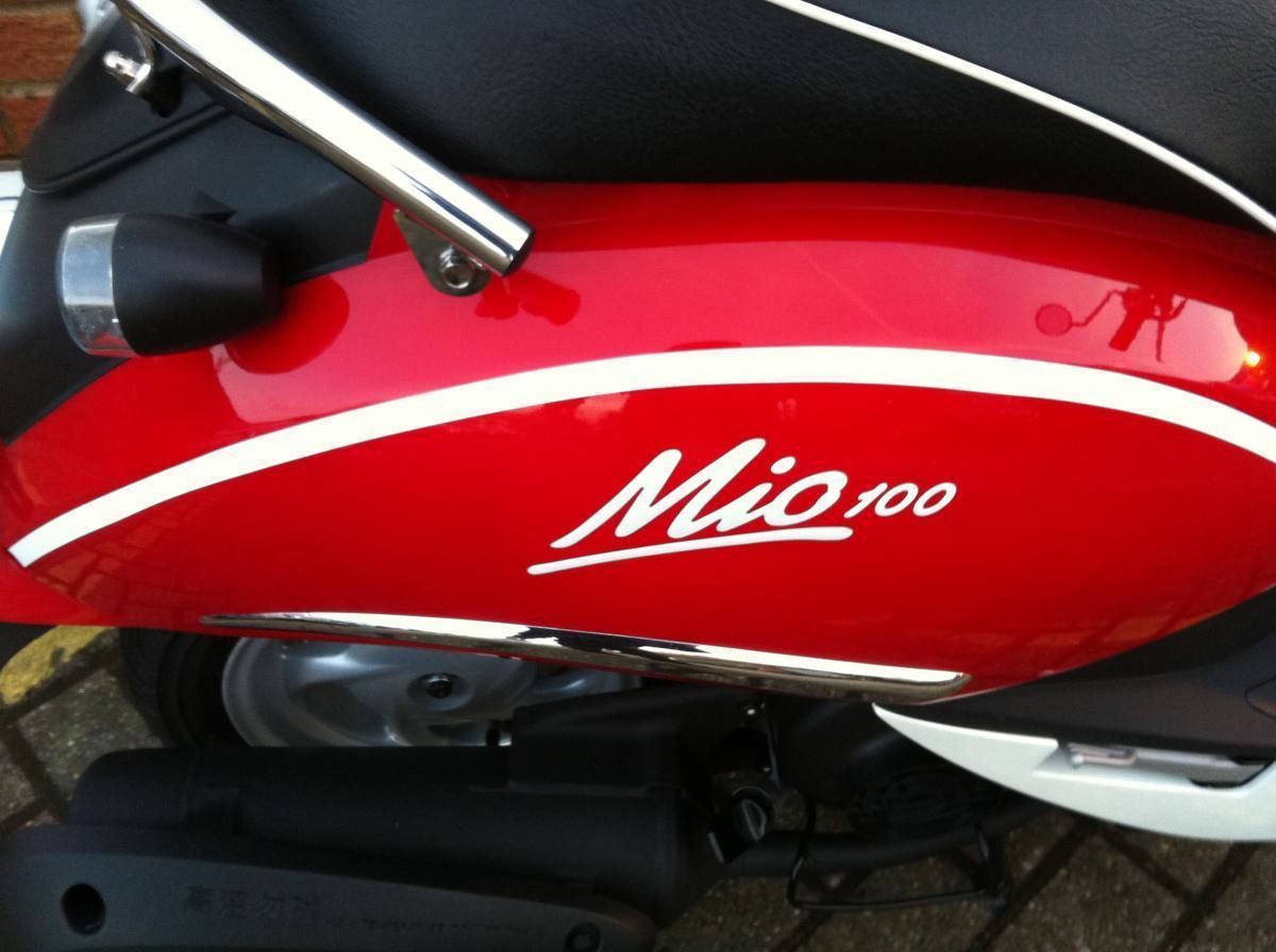 Sym Mio 100 Scooter