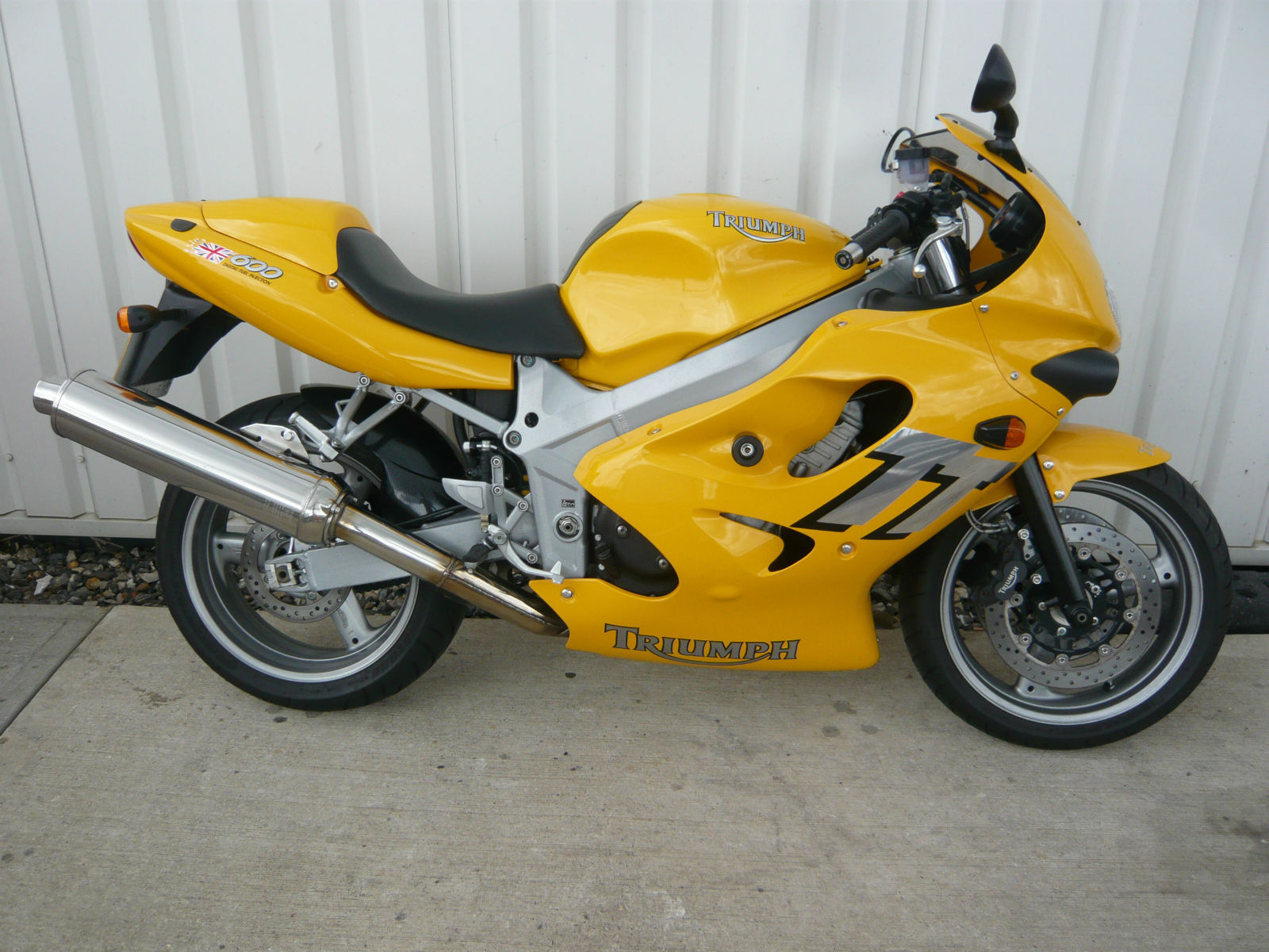 Triumph TT 600 2002