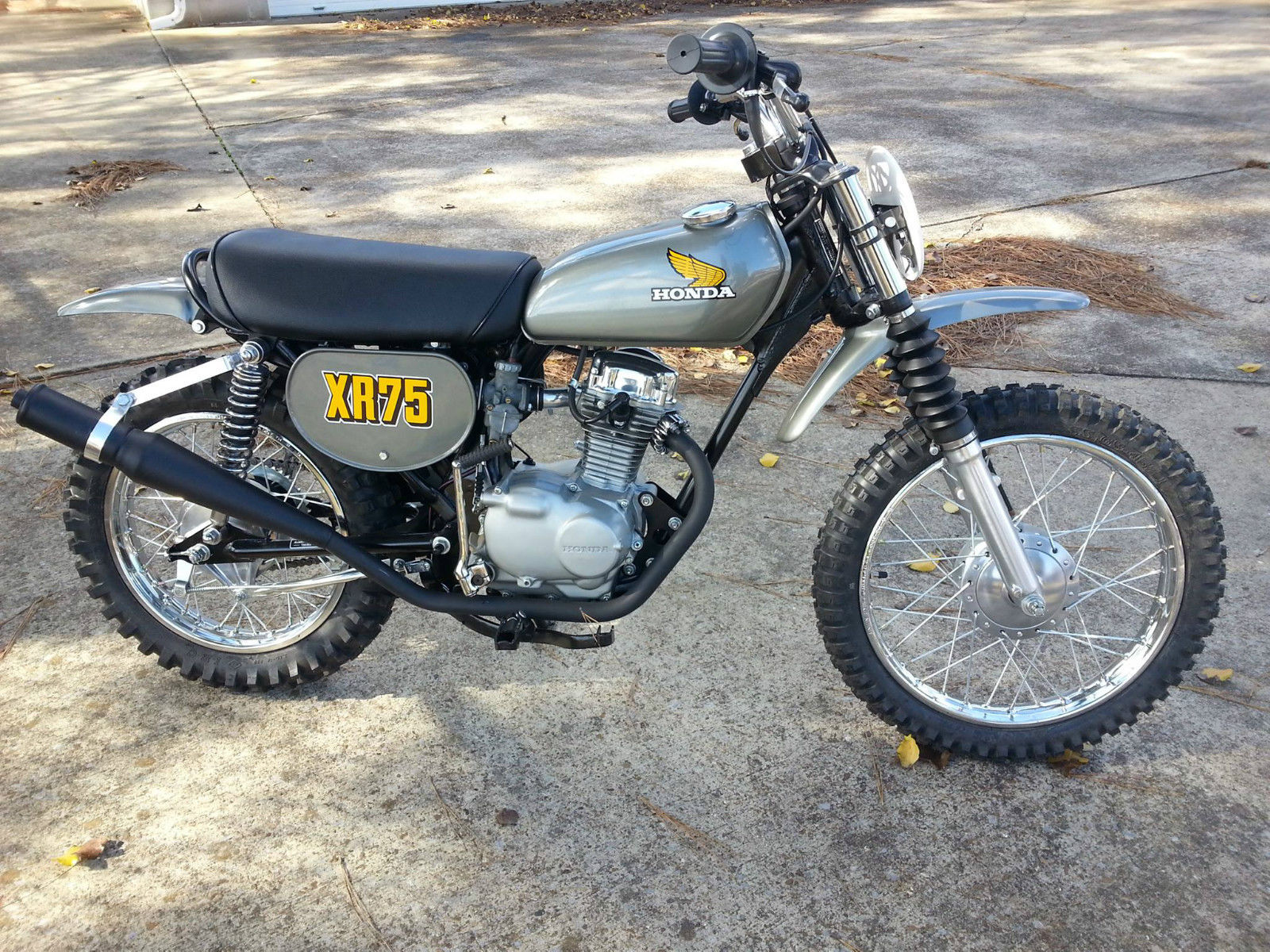 Vintage Honda XR 75