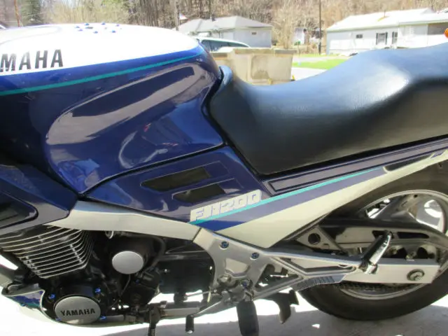 Yamaha FJ 1200 Motorcycle