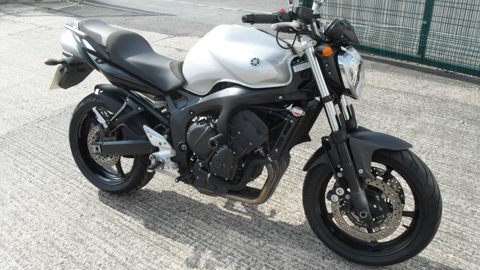 Yamaha FZ 6 S2
