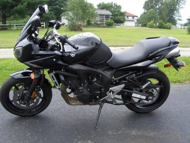 Yamaha FZ6