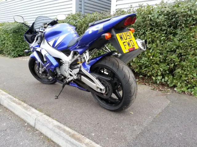 YAMAHA R1 5JJ SUPERBIKE