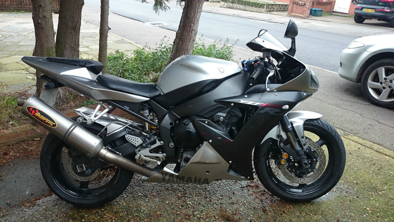 YAMAHA R1 razor back 2003 YZF