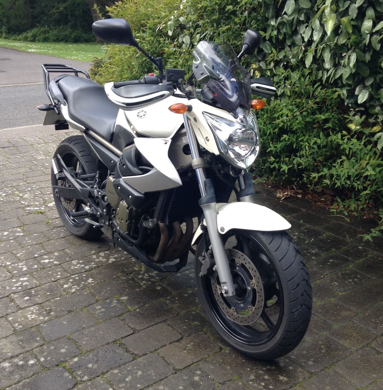 Yamaha XJ 6 N MOTORCYCLE