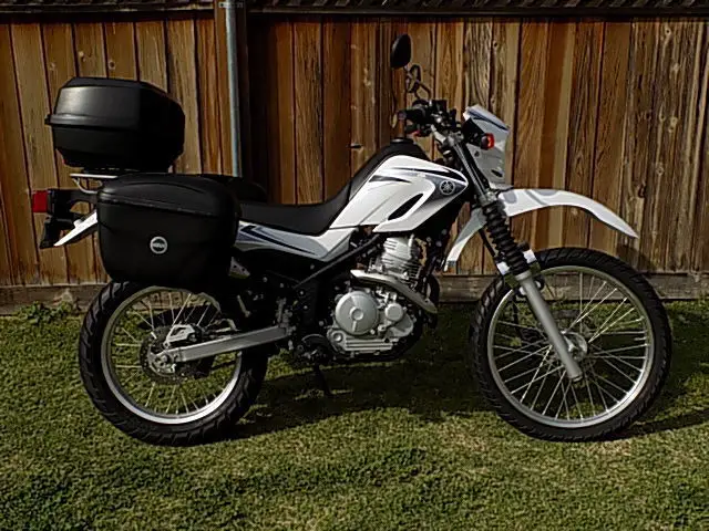 Yamaha XT250 with Givi Touring Luggages