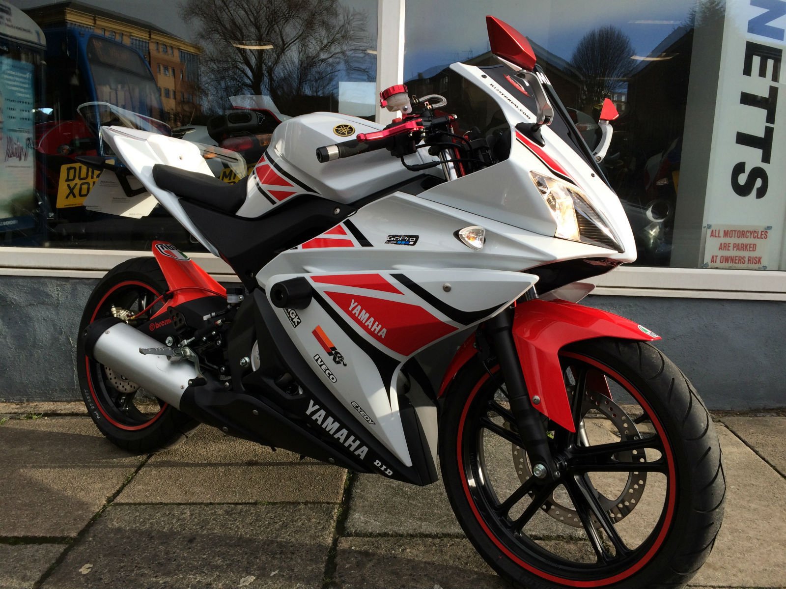 Yamaha YZF R 125 Anniversary edition