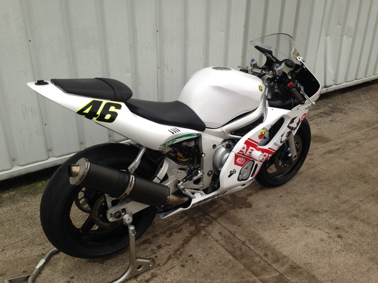 Yamaha YZF-R6 1999 5EB Track Bike with V5