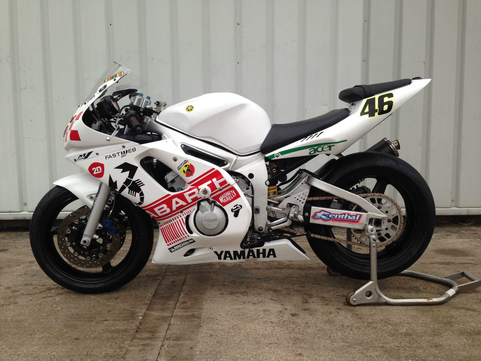 Yamaha YZF-R6 1999 5EB Track Bike with V5